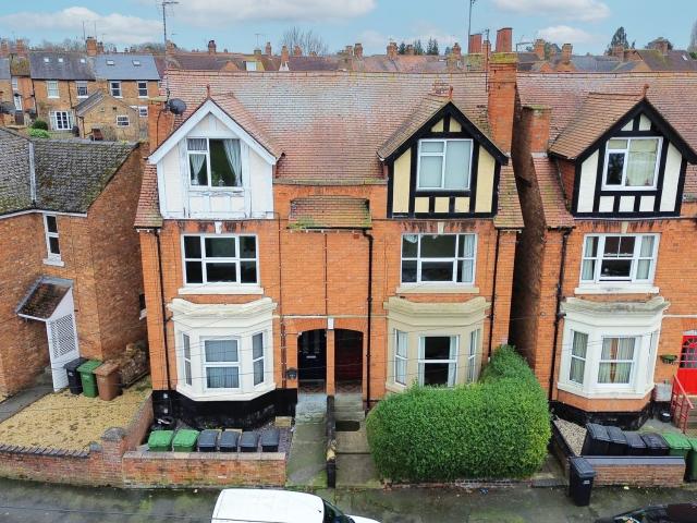 apartment for rent in Burford Road, WR11 3AG