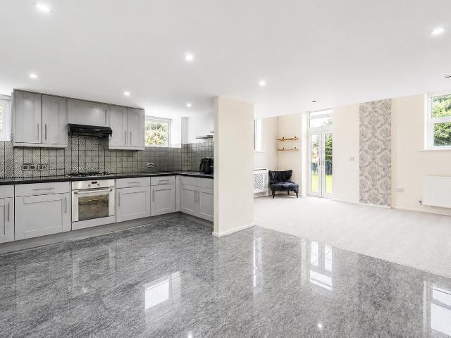 apartment for rent in Burnley Road, Rossendale