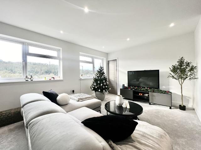 apartment for rent in Godstone Road, Kenley, CR8