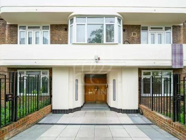 apartment for rent in Goldhawk Road, W12 9NY