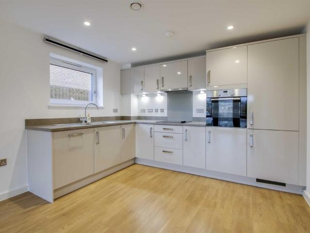 apartment for rent in Gambit Avenue, Oakgrove, Milton Keynes, MK10