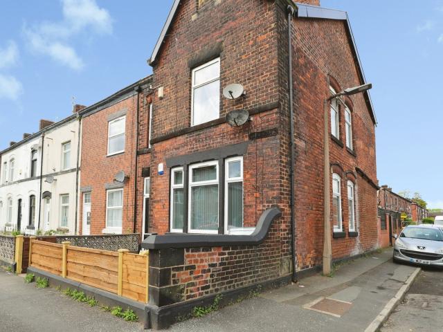 apartment for rent in Gigg Lane, Bury, BL9 9HU