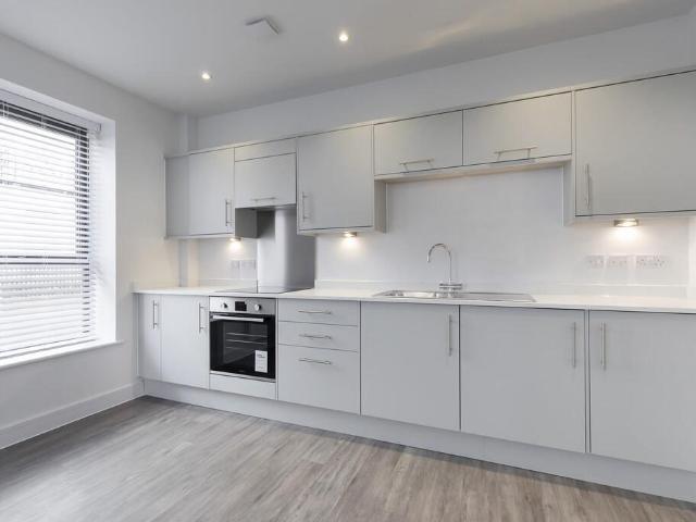apartment for rent in Gloucester Place, GL52 2RF