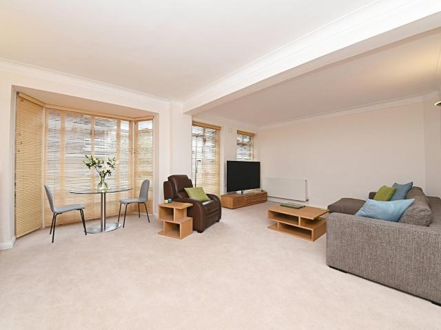 apartment for rent in Gloucester Place, NW1 5AG