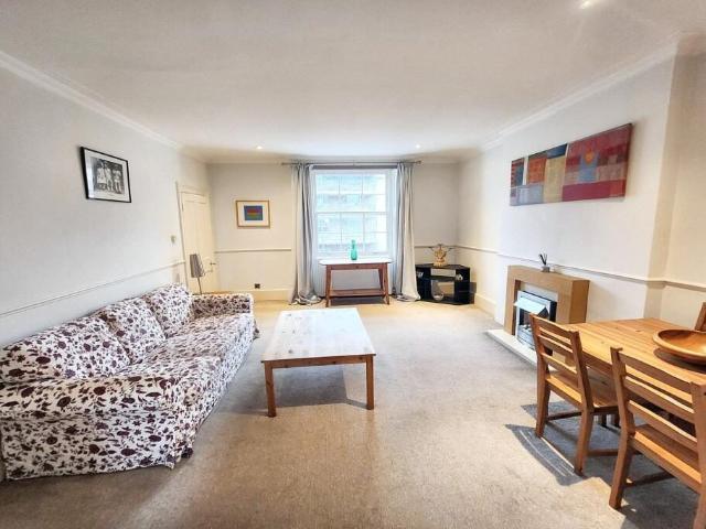 apartment for rent in Gloucester Place, NW1 6DS