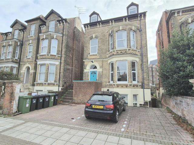 apartment for rent in Granada Road, Southsea