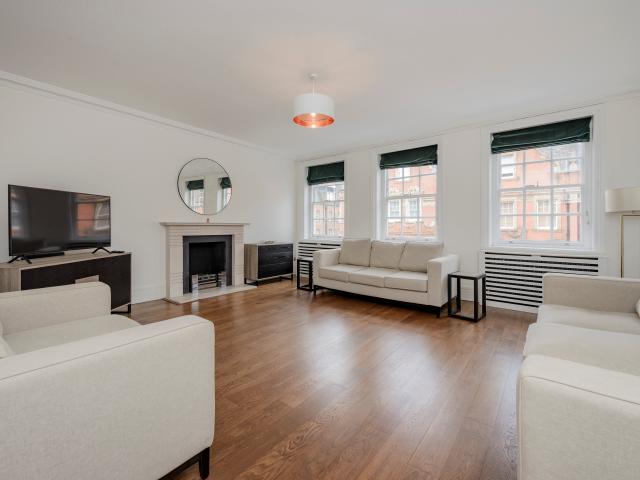 apartment for rent in Green Street, Mayfair, W1