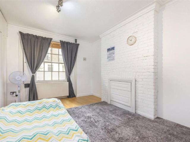 apartment for rent in Greenland Road, NW1 0AY