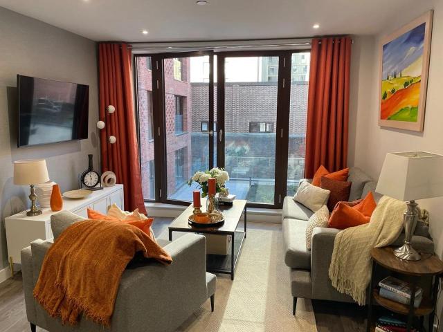 apartment for rent in Greenland street, Parliament square