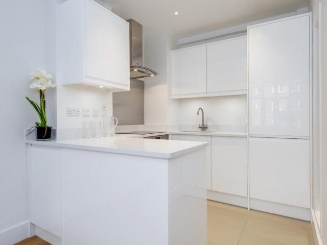 apartment for rent in Grove End Road, NW8 9LN