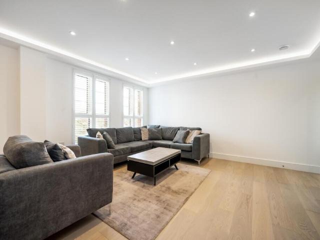 apartment for rent in Grove End Road, NW8 9LU