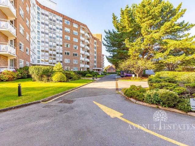 apartment for rent in Grove Road, BH1 3DR