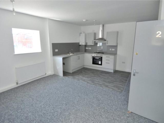 apartment for rent in Downham Road South, Heswall, Wirral, CH60 5RG