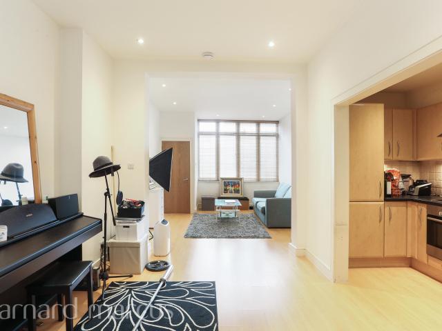 apartment for rent in Dalling Road, London, London