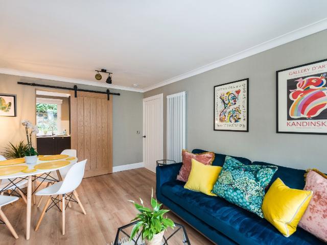 apartment for rent in Dean Path, Edinburgh, EH4 3BA
