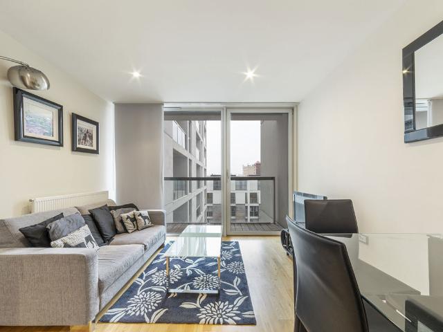 apartment for rent in Denison House, London