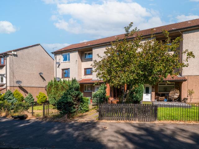 apartment for rent in Denmilne Path, Easterhouse