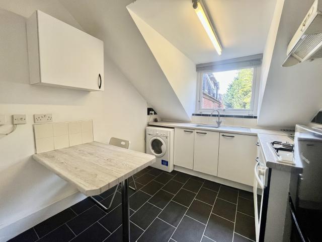 apartment for rent in Derwentwater Grove, Leeds, Leeds