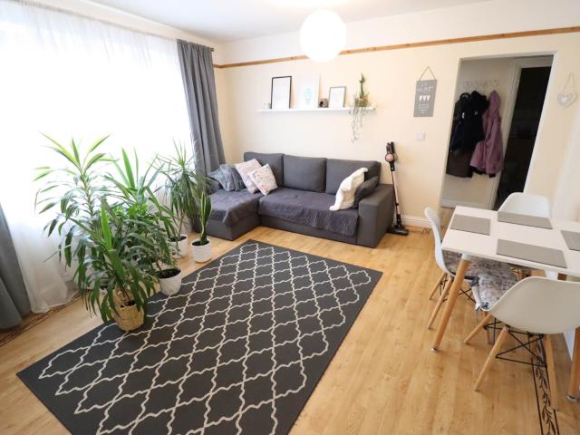apartment for rent in Desborough Road, High Wycombe