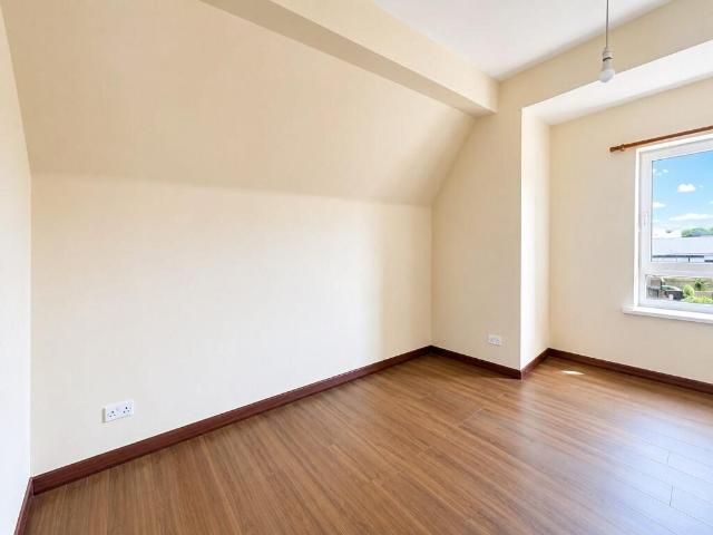 apartment for rent in Drumshoreland Road, EH53 0LN