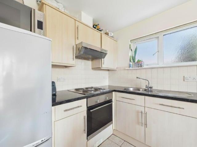 apartment for rent in Drift Way, SL3 0HD