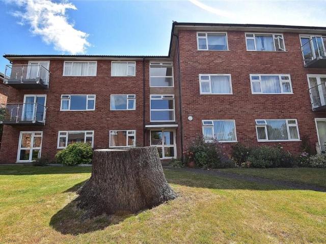 apartment for rent in Droitwich Road, WR3 7LJ