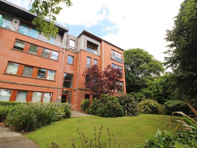 apartment for rent in E5 The Elms, Malone Square Malone Road, Belfast, BT9 6SB