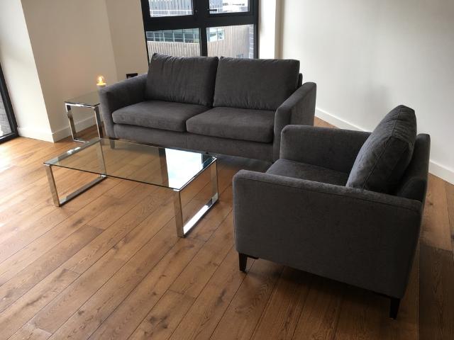 2 bedroom flat to rent on Emery Way, London
