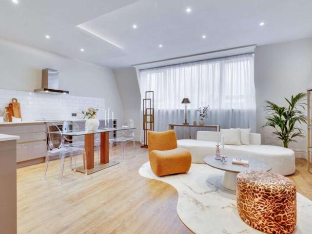 apartment for rent in Eardley Crescent, Earls Court, SW5