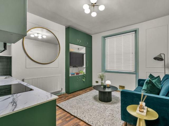 apartment for rent in Eardley Crescent, Kensington and Chelsea