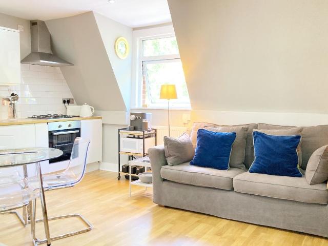 apartment for rent in East Dulwich, London, SE22 East Dulwich Grove