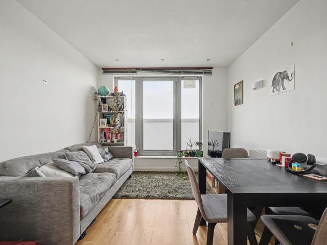apartment for rent in Elthorne Road, Kinver House, N19