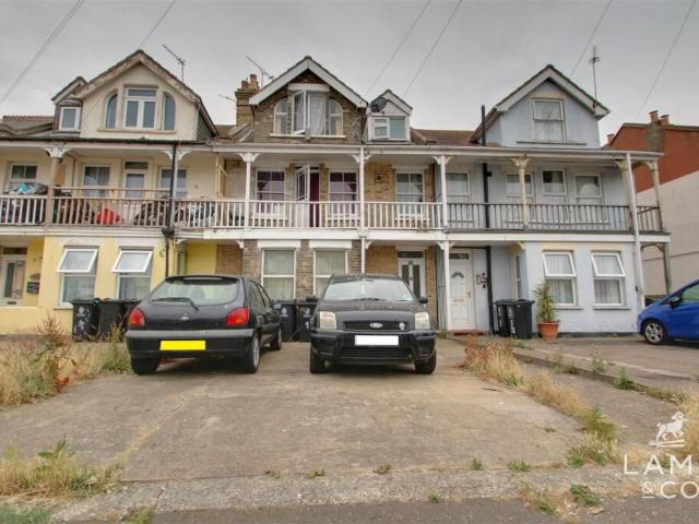 apartment for rent in Ellis Road, CO15 1EX