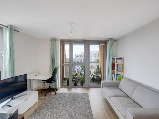 apartment for rent in Elmira Street, SE13 7GR