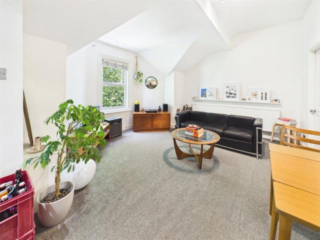 apartment for rent in Errwood Road, Manchester, Greater Manchester, M19 2PA