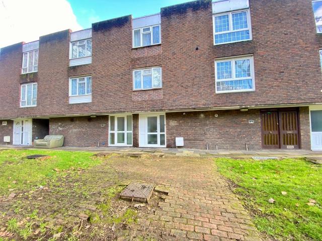 apartment for rent in Everglade Strand, London, NW9