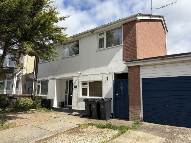 apartment for rent in Fortescue Road, BH12 2LJ