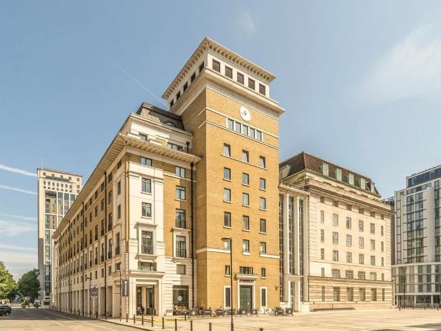 apartment for rent in Forum Magnum Square, London, SE1 7GN