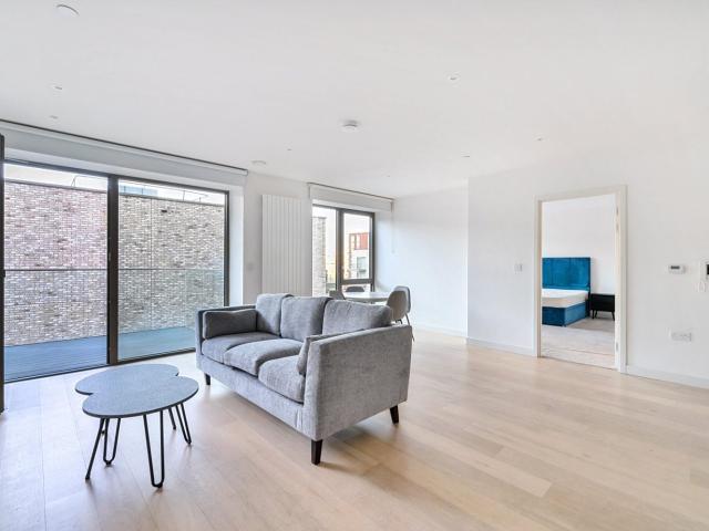 apartment for rent in Ferdinand Magellan Court, 3 Shipwright Street, London, E16 2UQ