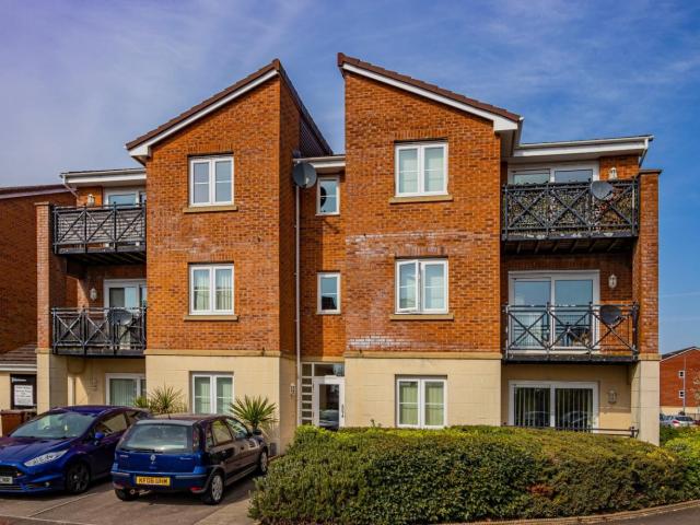 apartment for rent in Ffordd Mograig, Cardiff, CF14 5EW