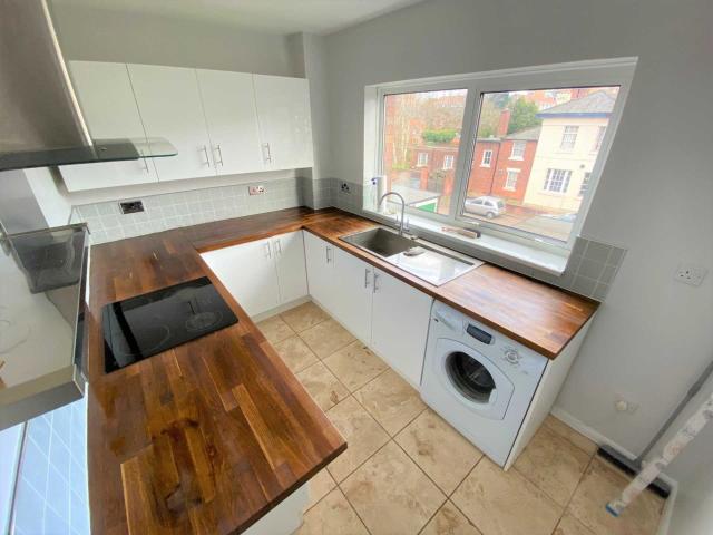 apartment for rent in Flat 11 West Lodge 76 Tettenhall Road