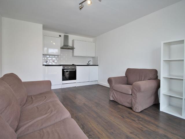 apartment for rent in Flat 120, London, NW2 6BB
