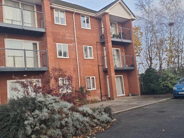 apartment for rent in Flat 16 Grosvenor Road CH47 2BJ