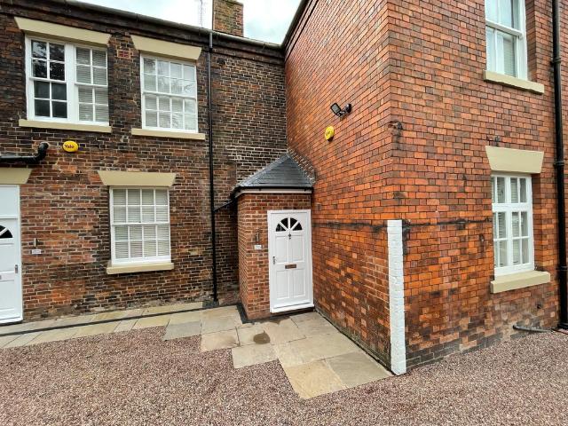 apartment for rent in Flat 1, Windsor House Louis Taylor