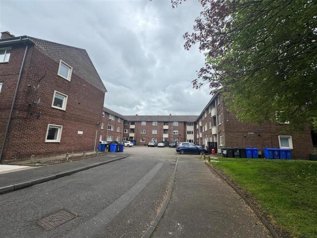 apartment for rent in Flat 27, 47 Dundela Avenue, Belfast, BT4 3BT