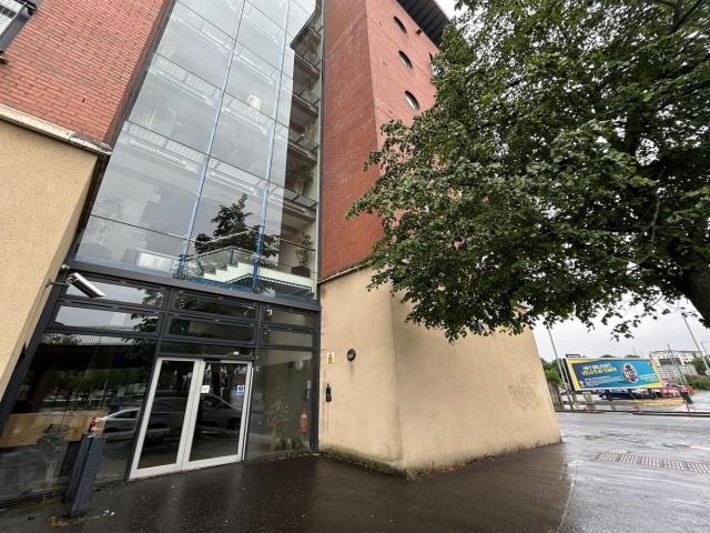 apartment for rent in Flat 2, 2 Quay Gate, 19 Station Street, Belfast, BT3 9DA