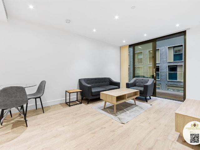 apartment for rent in Flat, Neroli House, Piazza Walk, London