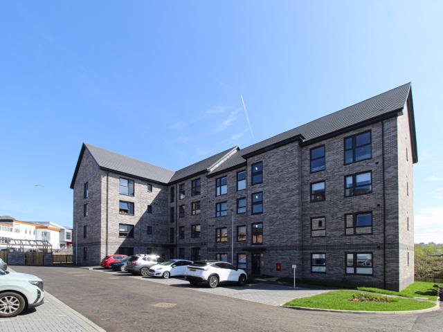 apartment for rent in Flockhart Drive, Glasgow, G64