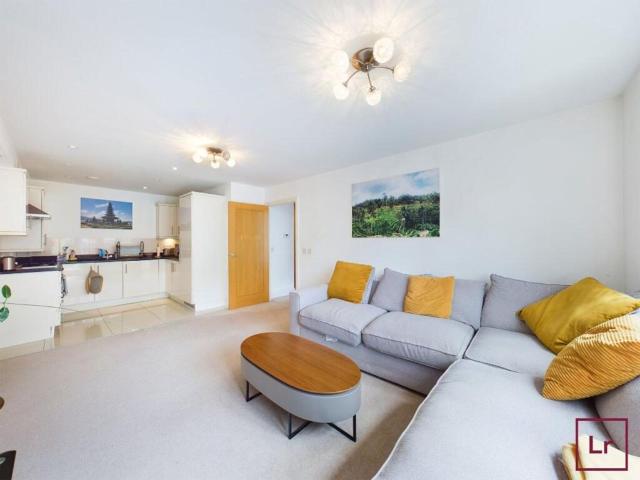 apartment for rent in Flowers Avenue, HA4 8GB
