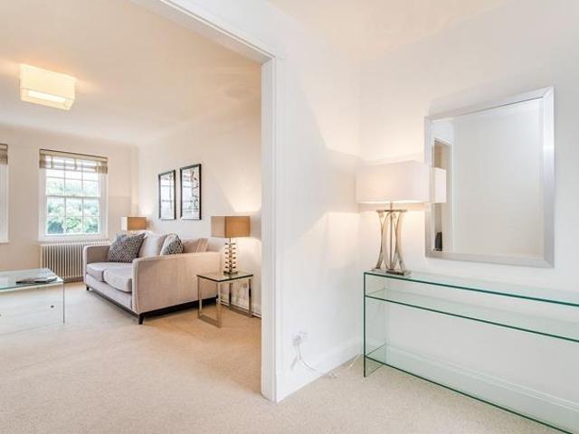 apartment for rent in Fulham Road, London, London